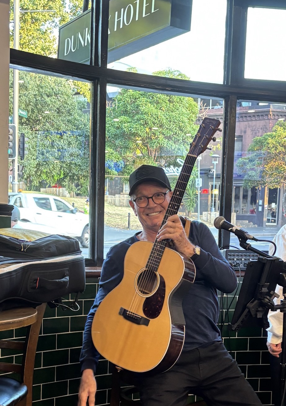 Dunkirk Hotel Songs on Stage Open Mic – John Wright Music